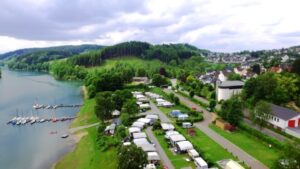 Fabelhafte Campingplatz Bei Gteborg Bild